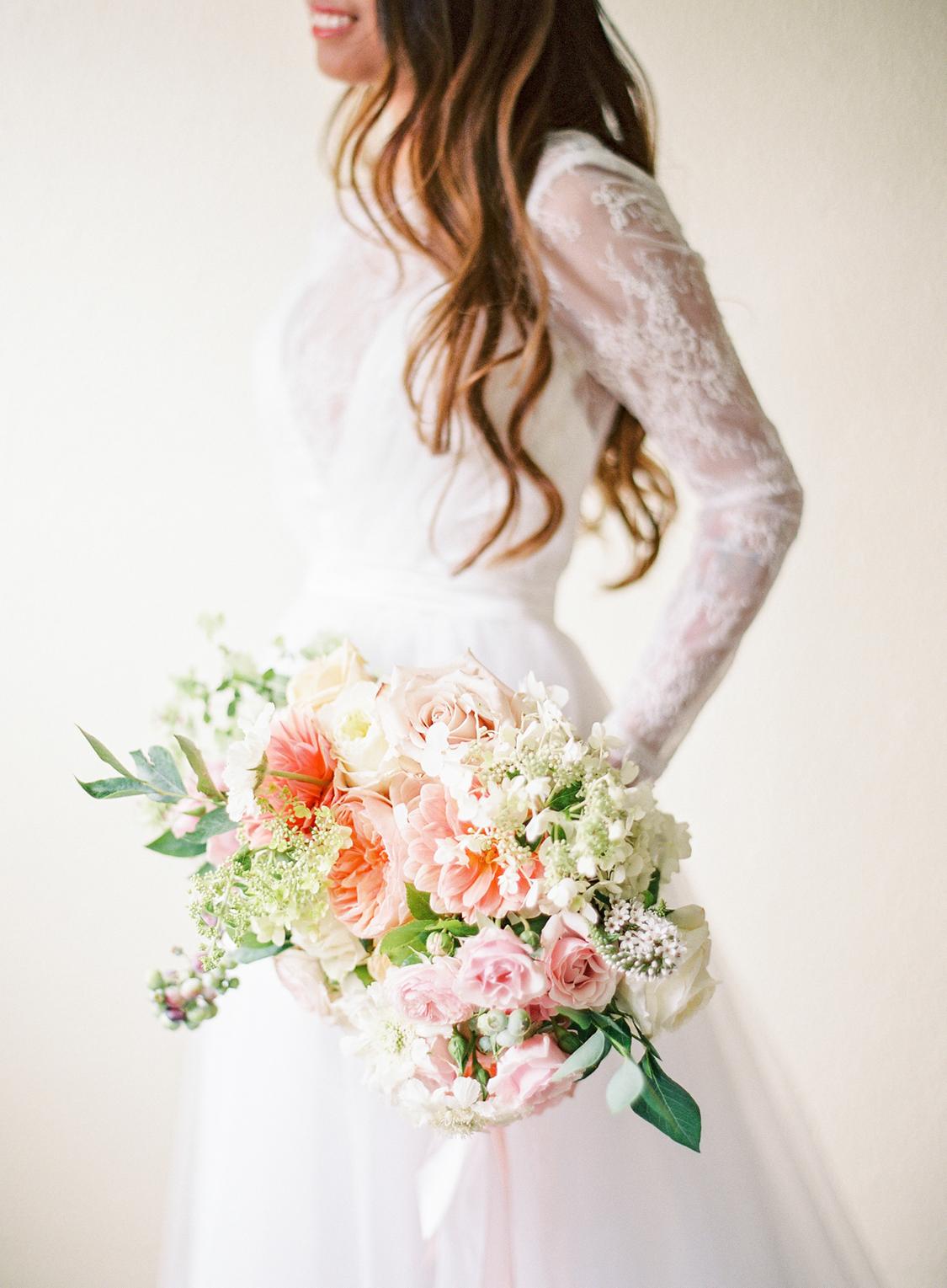Marie wedding bouquet 60 photos - Astyledwedding.com