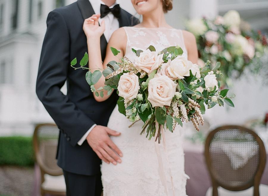 Discover Southern Charm with This Wedding Inspiration