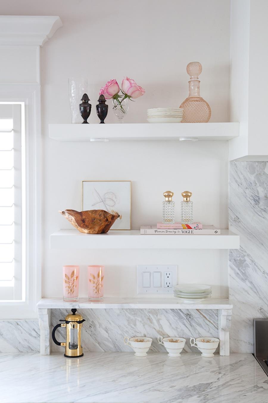 20 Easy Ways to Clean with Vinegar