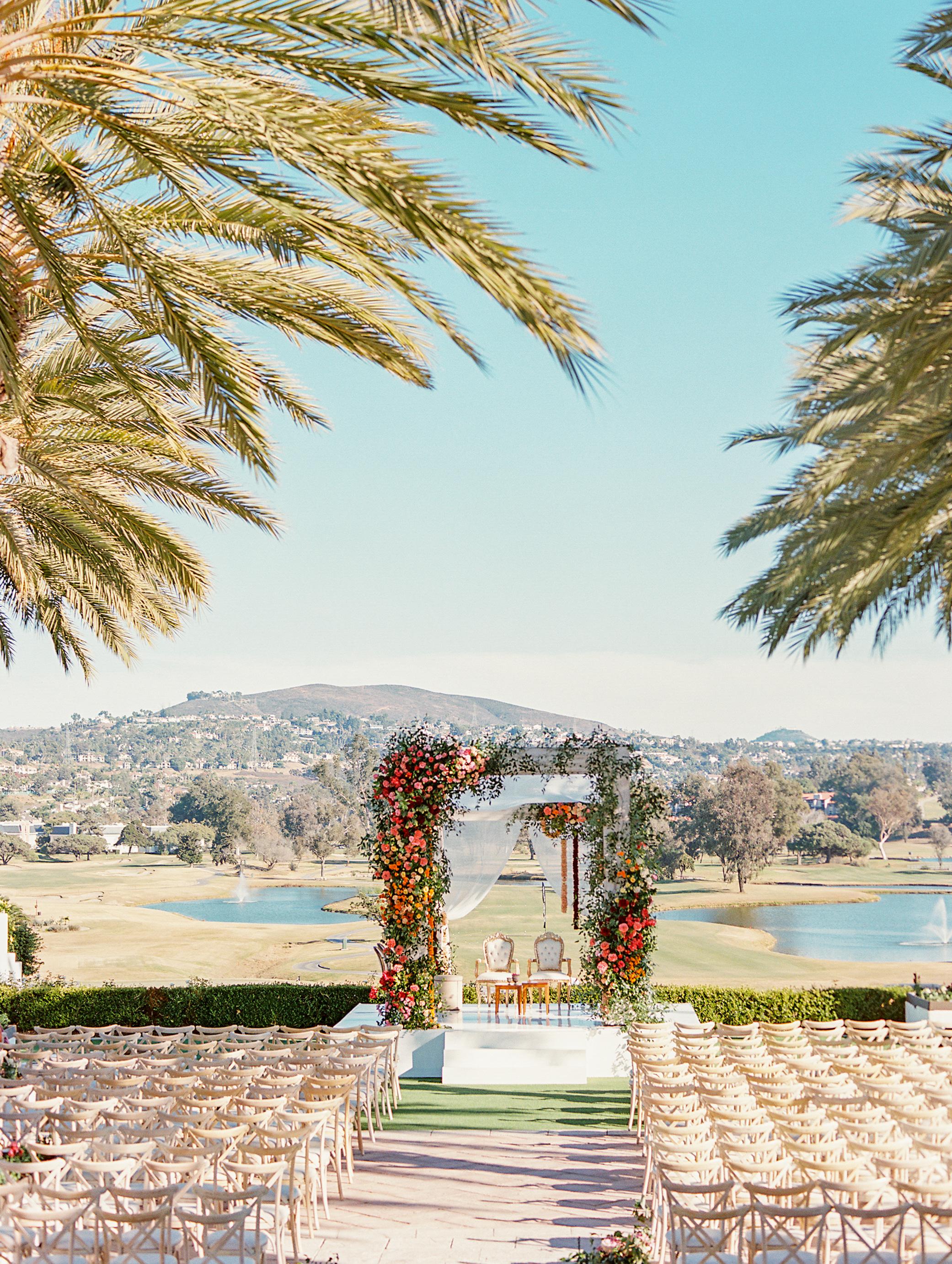Wait Till You See The DIY Petal Bar At This Multicultural Wedding ...