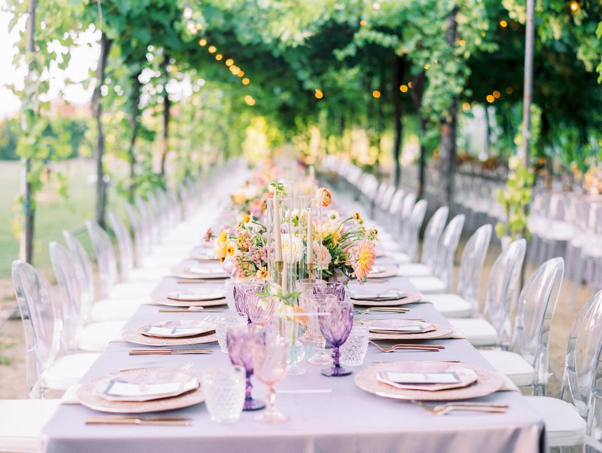 This Is the Perfect Blueprint for How to Do a Pastel Wedding Color ...