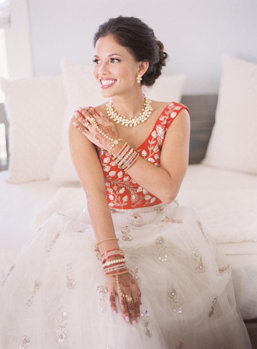 This Bright And Bold Fall Wedding Celebrates Indian Heritage Beautifully