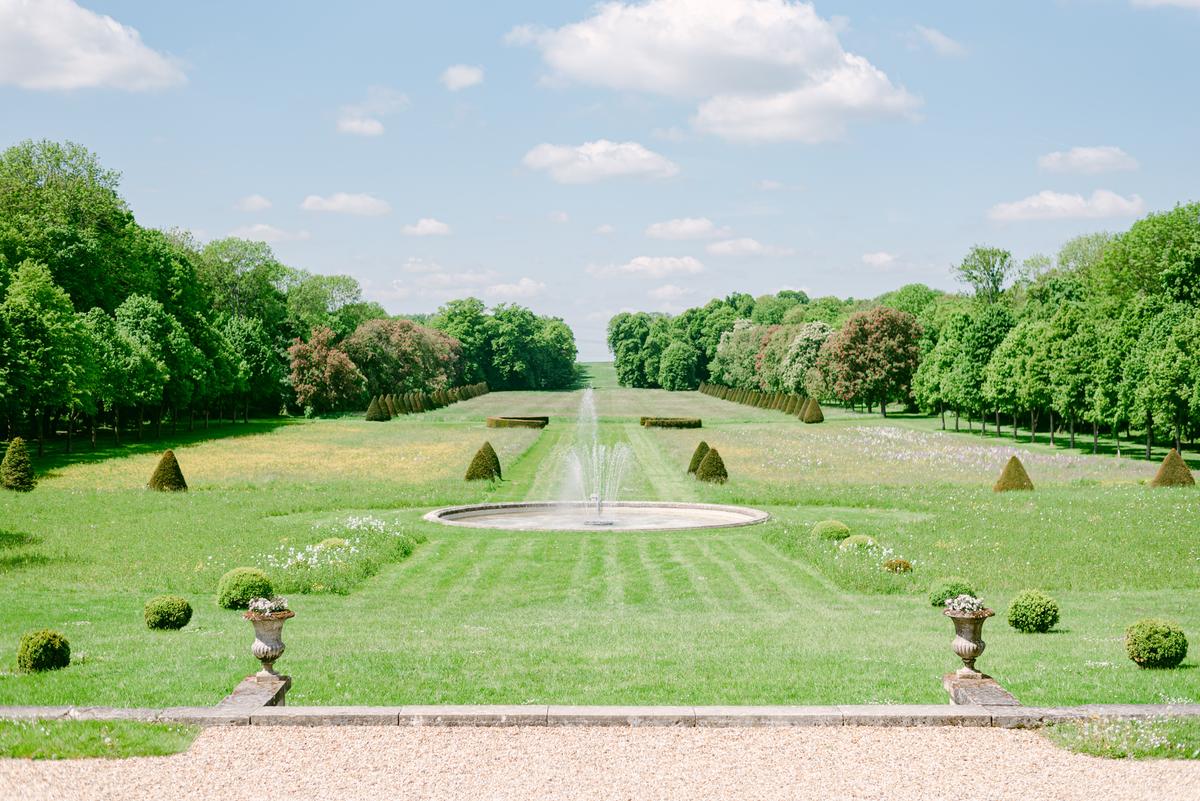 This Bold Red French Château Wedding Will Capture Your Hearts With ...