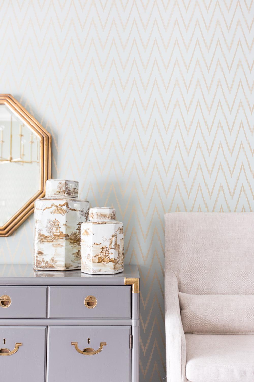 15 Patterns That Will Make You Crave Wallpaper Instead of Cringe It