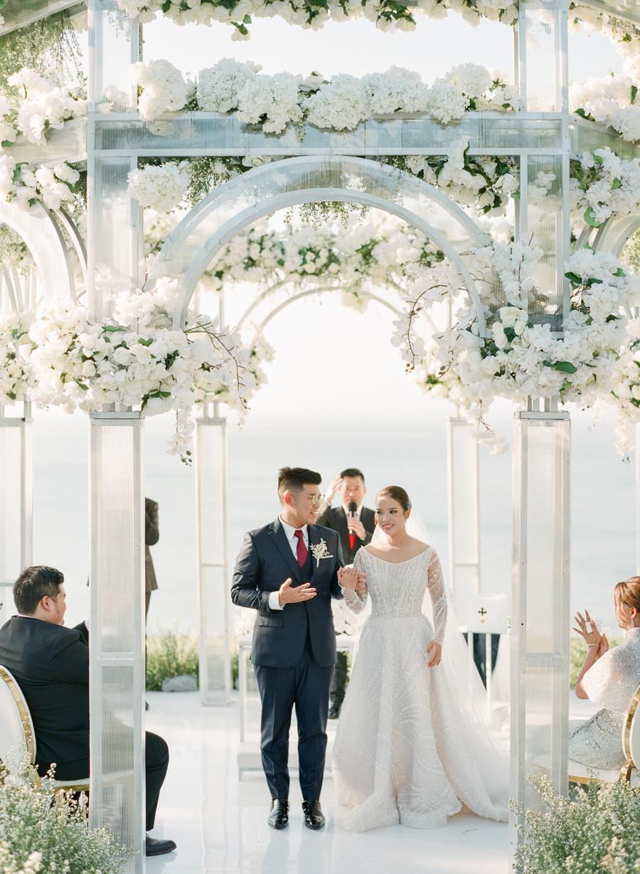 An Enchanting And Intimate Wedding In Bali