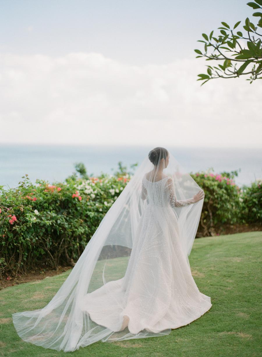 An Enchanting And Intimate Wedding In Bali