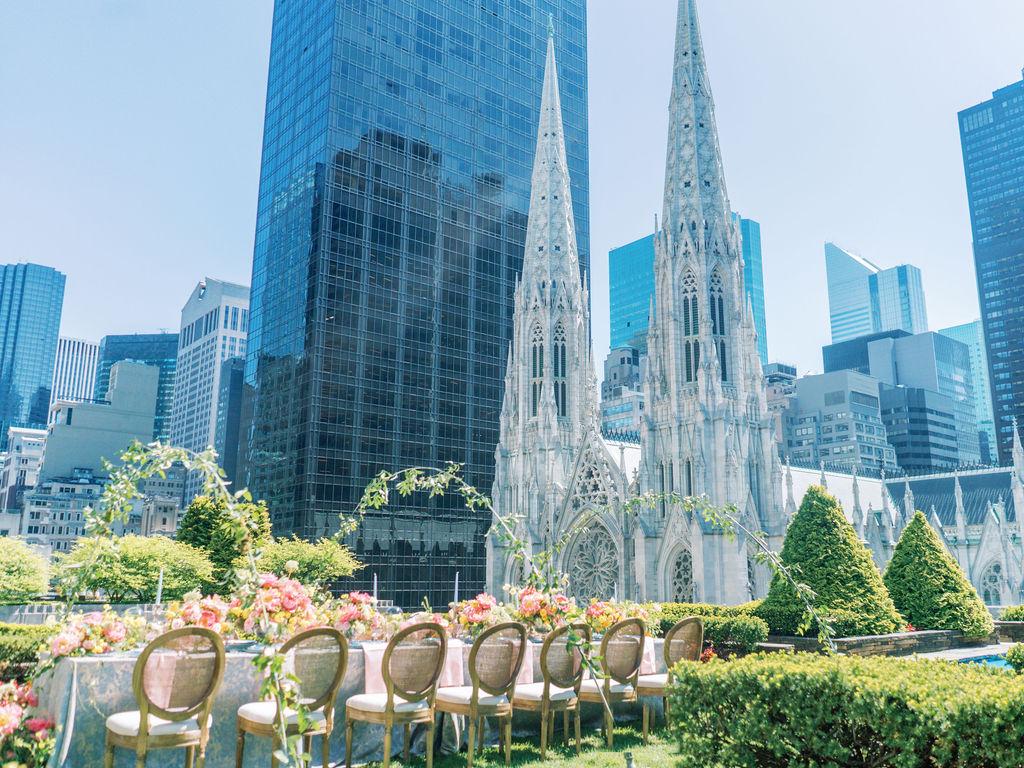 A Breathtaking Array Of Bright Colors And Beautiful Views At The Iconic ...