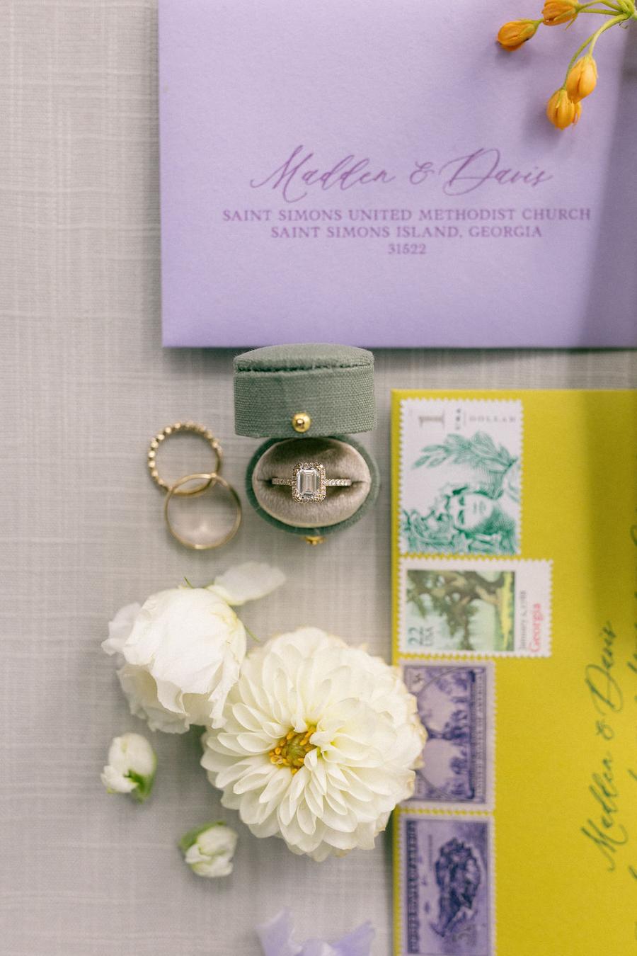 A Laid-Back Garden Celebration with Fresh Florals and an Atmosphere ...