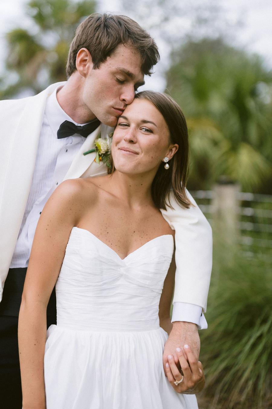 A Laid-Back Garden Celebration with Fresh Florals and an Atmosphere ...
