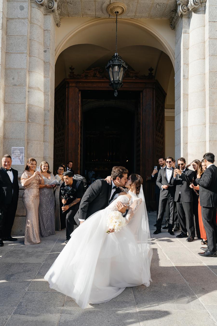 A Grand City Ceremony and Romantic Spanish Countryside Reception in Madrid!
