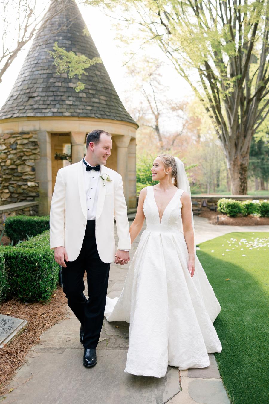 A Spring Wedding at Graylyn Estate Inspired by Graceful Old World Charm