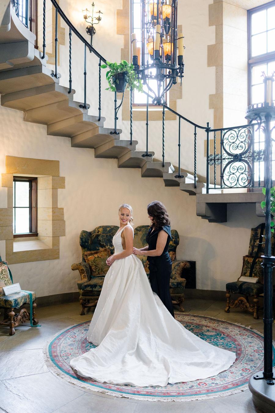 A Spring Wedding at Graylyn Estate Inspired by Graceful Old World Charm