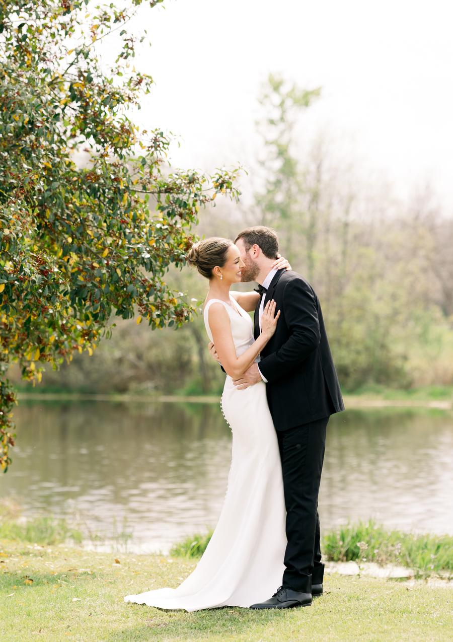 A Fresh March Wedding Centered on Dreamy Patterned Linens and Soft ...