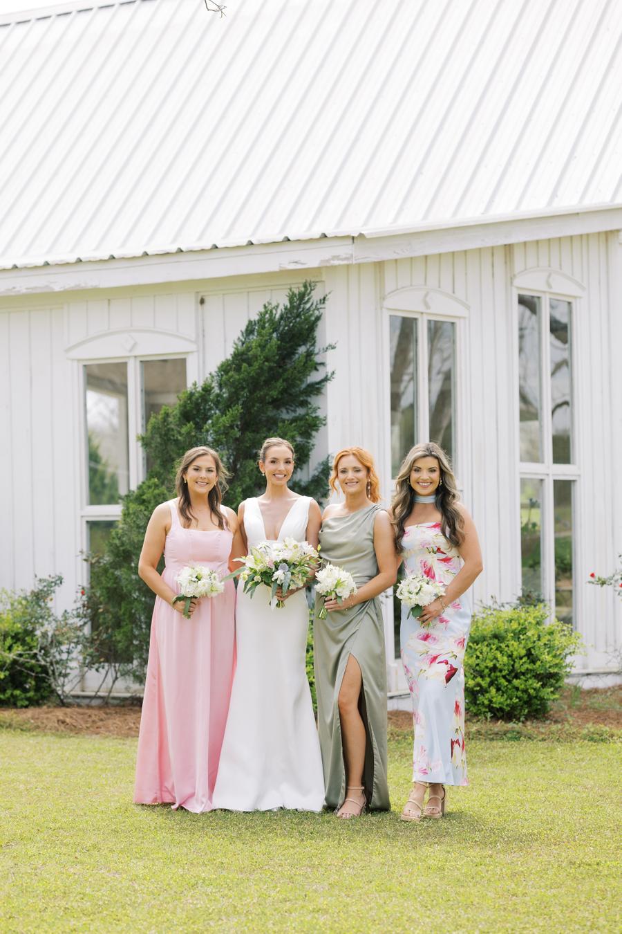 A Fresh March Wedding Centered on Dreamy Patterned Linens and Soft ...
