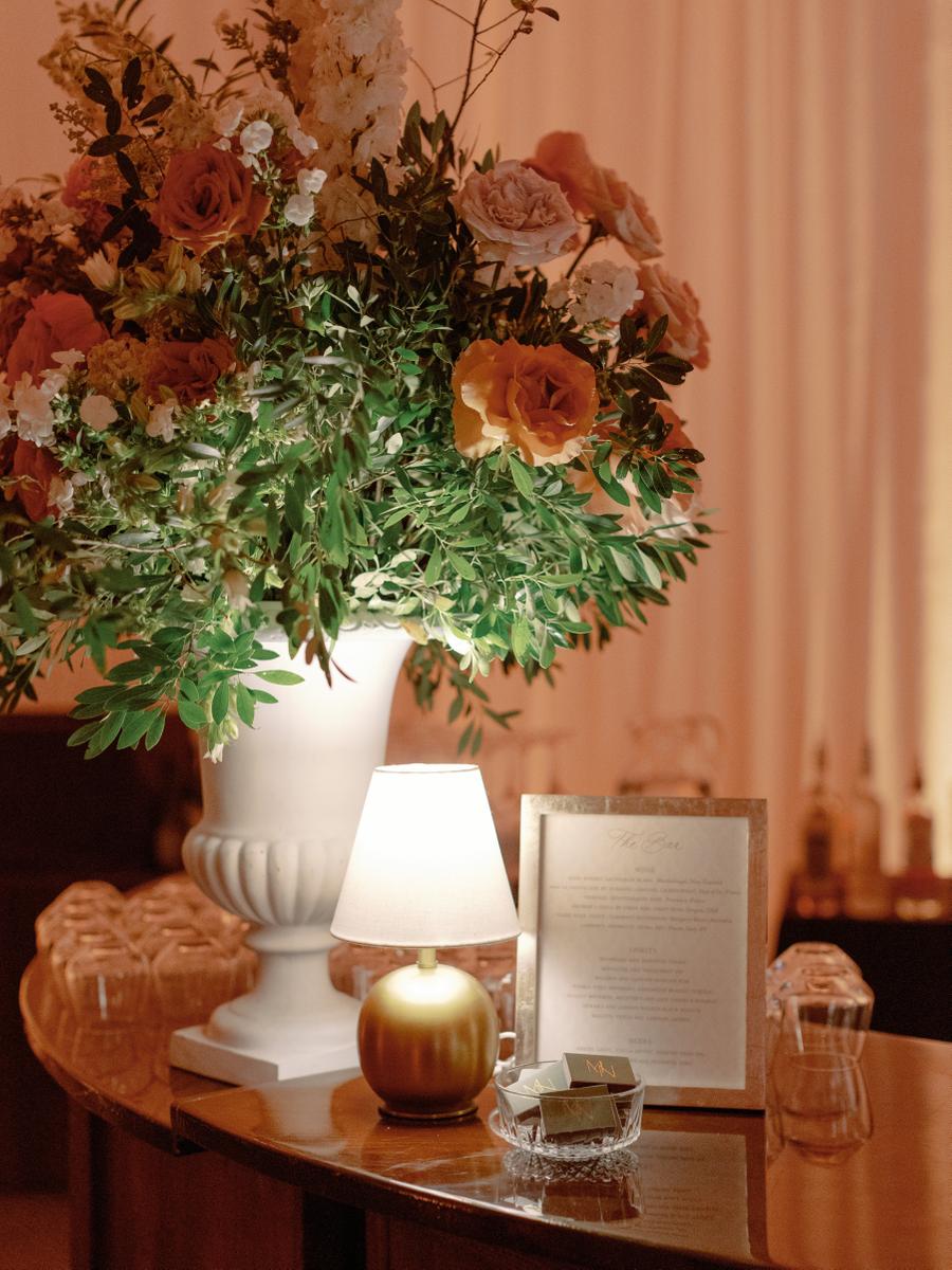 An Effortless Estate Weekend Filled with Champagne Welcome and Warm ...