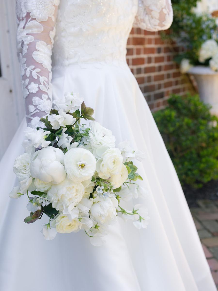 A Romantic Coastal Neutral Celebration with Effortless Elegance in ...