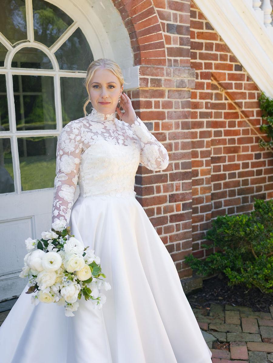 A Romantic Coastal Neutral Celebration with Effortless Elegance in ...