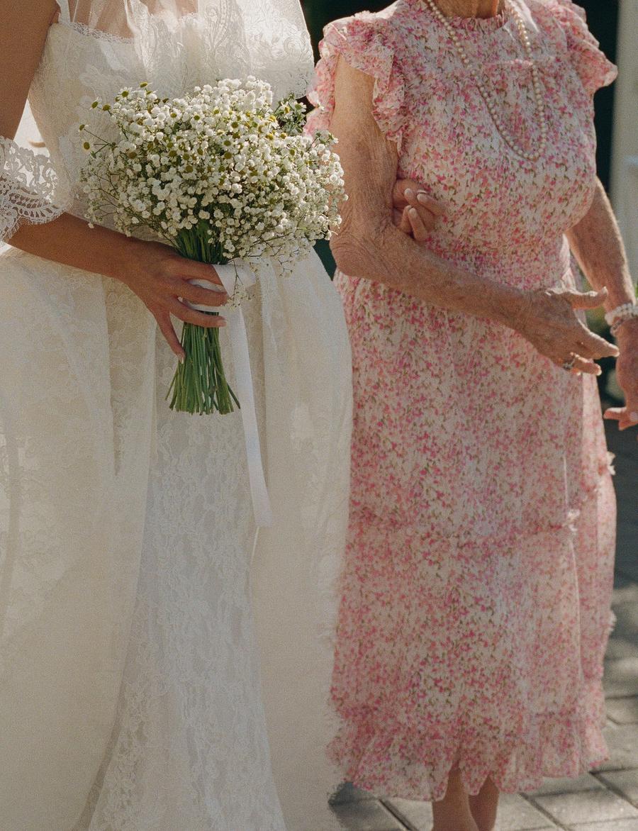 Former MLB Star Luke Farrell Marries Bay Area Anchor Rachael Maurer in ...