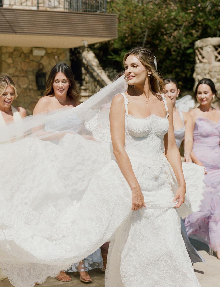 Former MLB Star Luke Farrell Marries Bay Area Anchor Rachael Maurer in ...