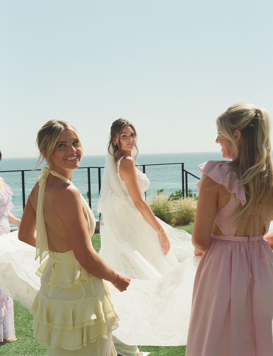 Former MLB Star Luke Farrell Marries Bay Area Anchor Rachael Maurer in ...