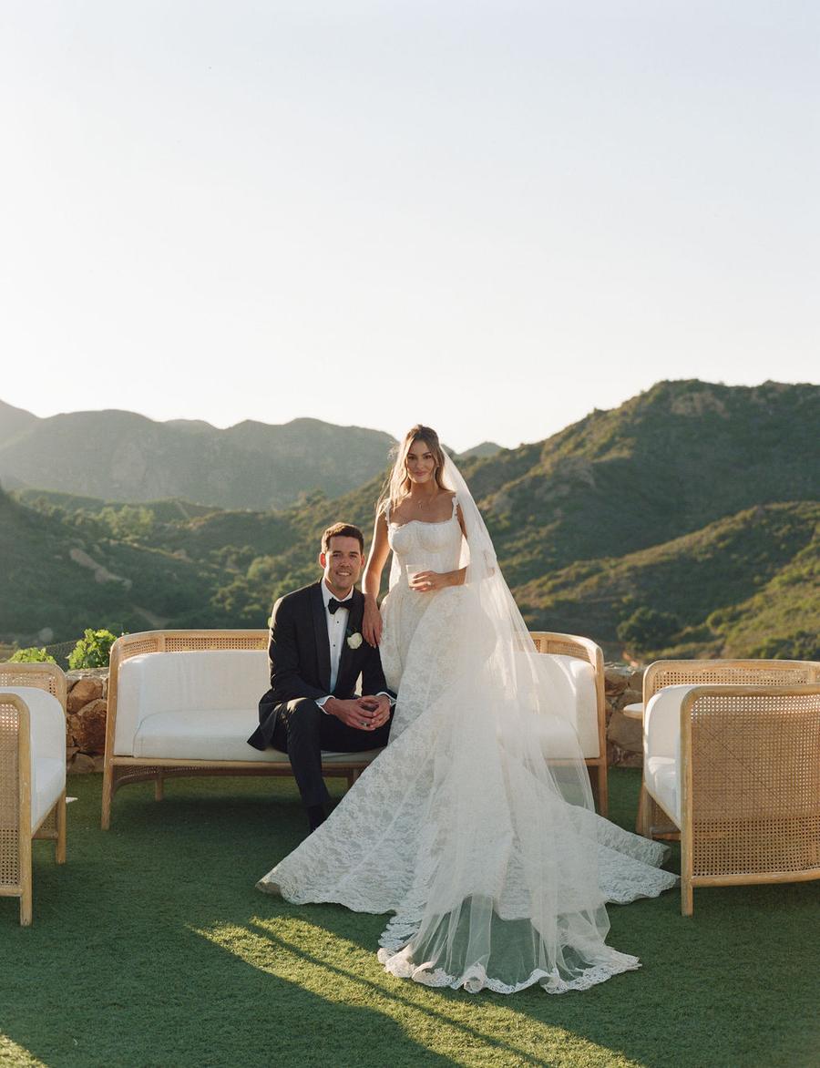 Former MLB Star Luke Farrell Marries Bay Area Anchor Rachael Maurer in ...