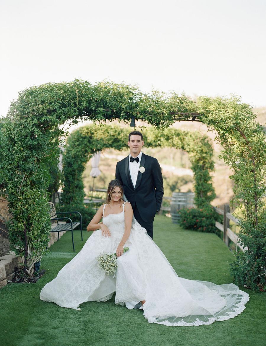 Former MLB Star Luke Farrell Marries Bay Area Anchor Rachael Maurer in ...